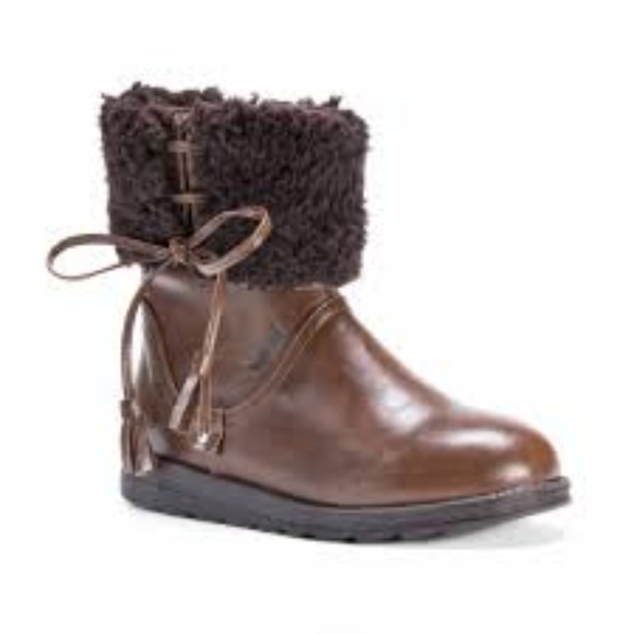 Muk Luks | Shoes | Muk Luks Brown Boots With Faux Sherpa Liningcuff ...